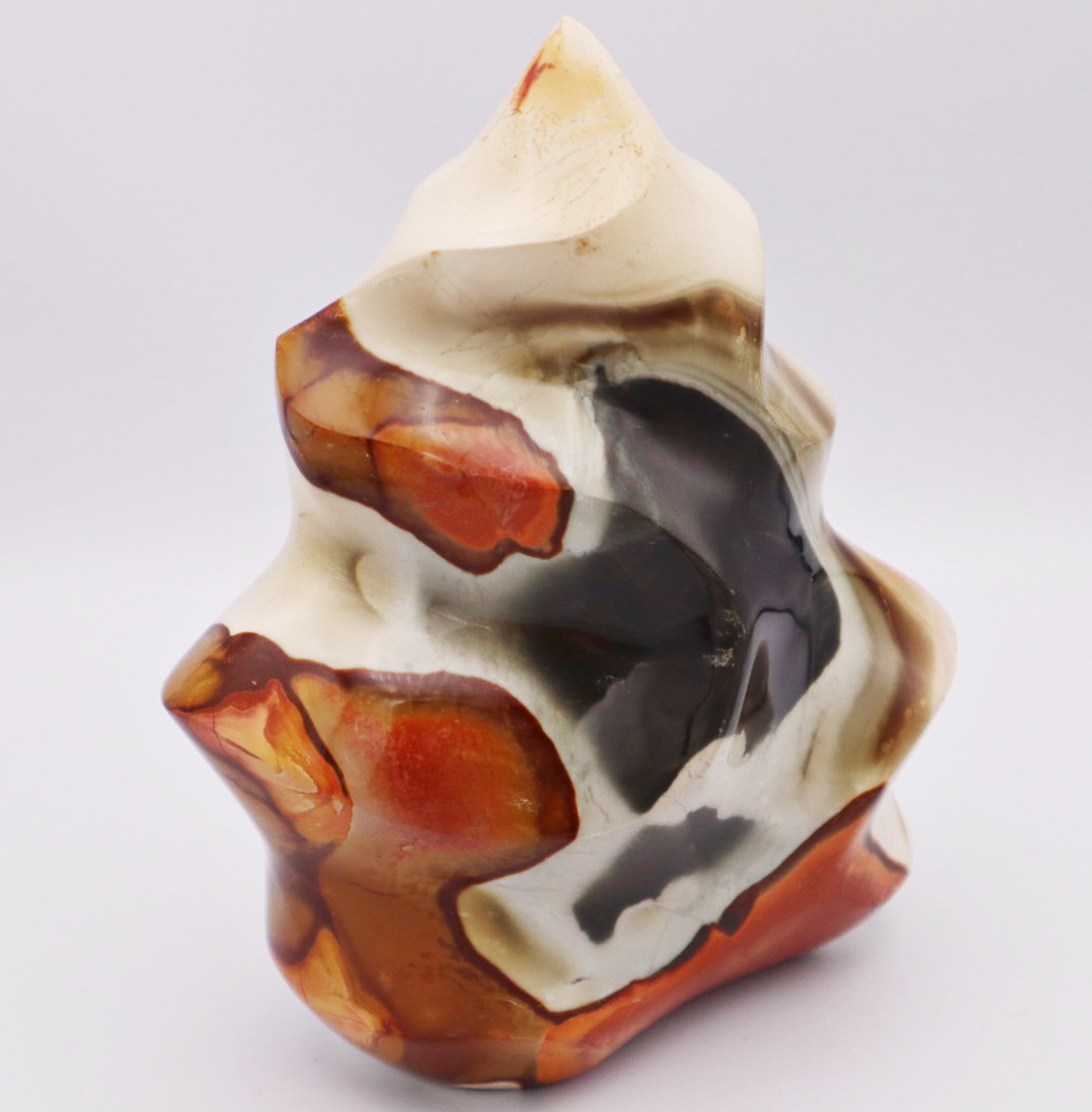 Polychrome Jasper flame - The Lizzadro Museum of Lapidary Art