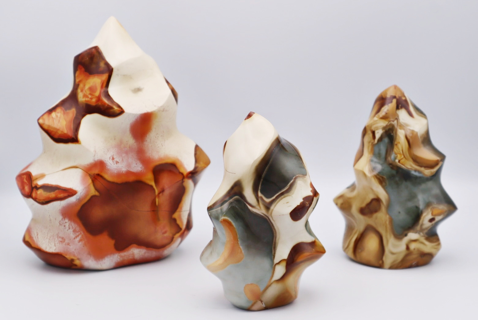 Polychrome Jasper flame - The Lizzadro Museum of Lapidary Art